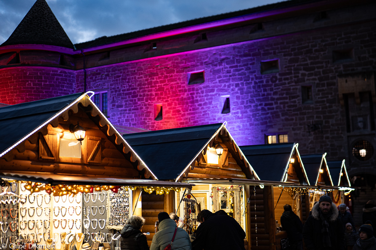 VAUD - events - Christmas market in the castle of Morges